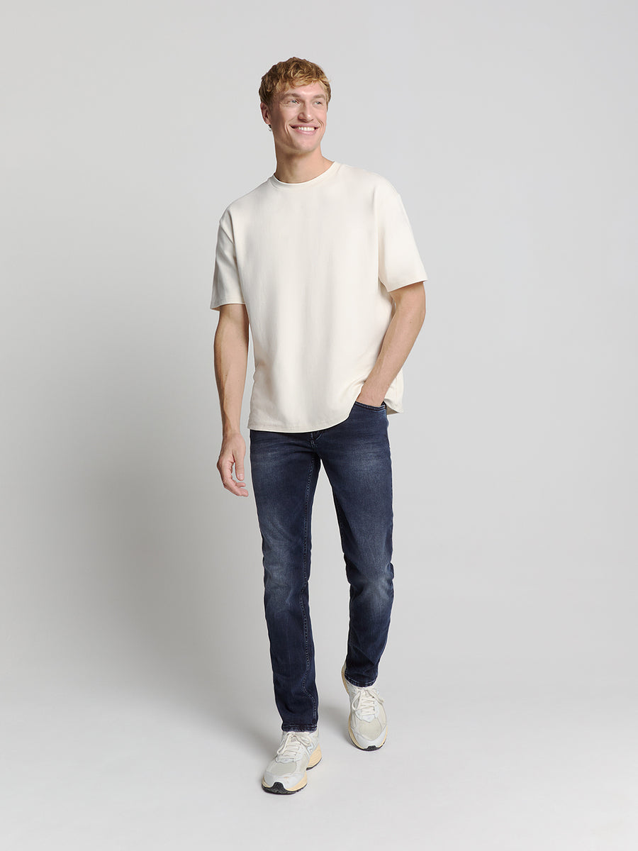 N711 Regular Jean: Dark Denim – Cutler & Co