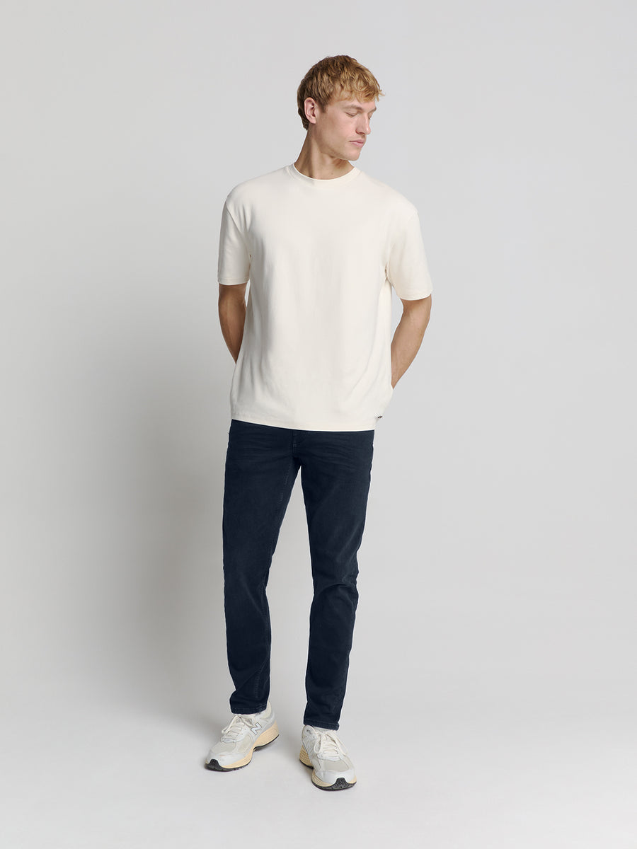 N711 Regular Jean: Blue Black Denim – Cutler & Co