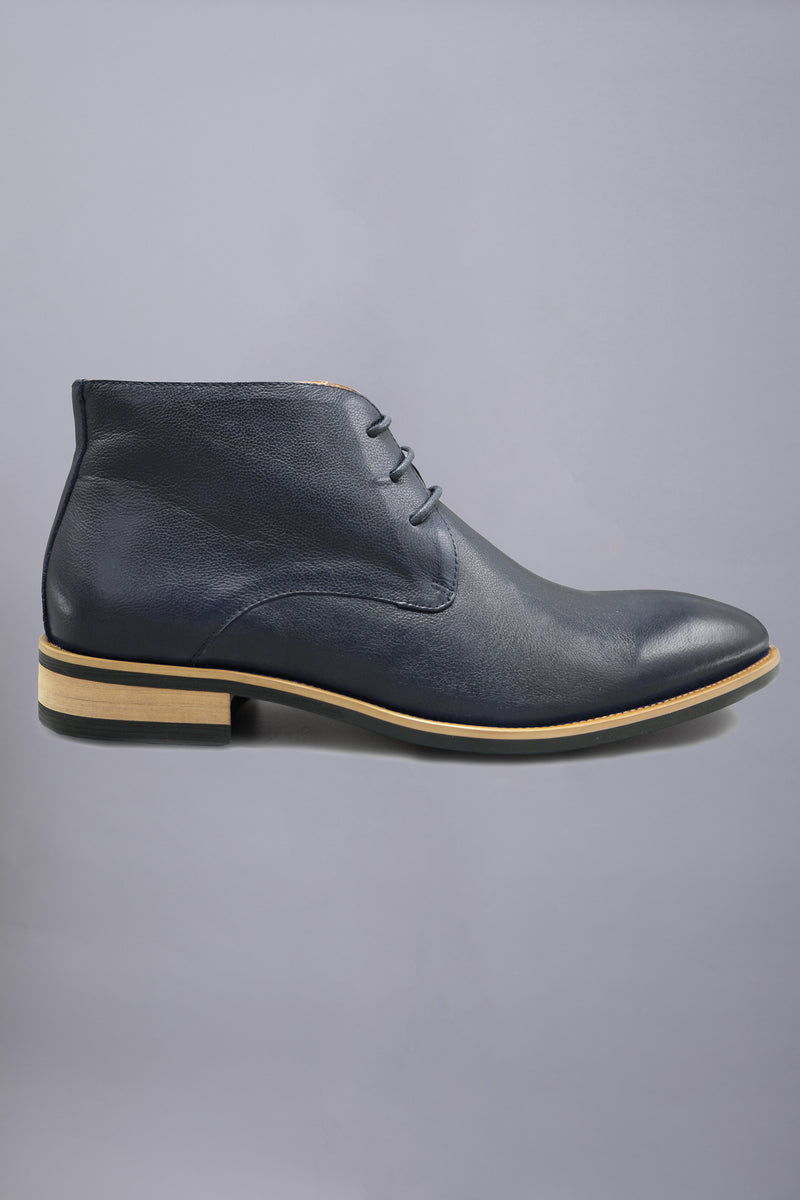 Findlay Chukka Boot: Navy – Cutler & Co